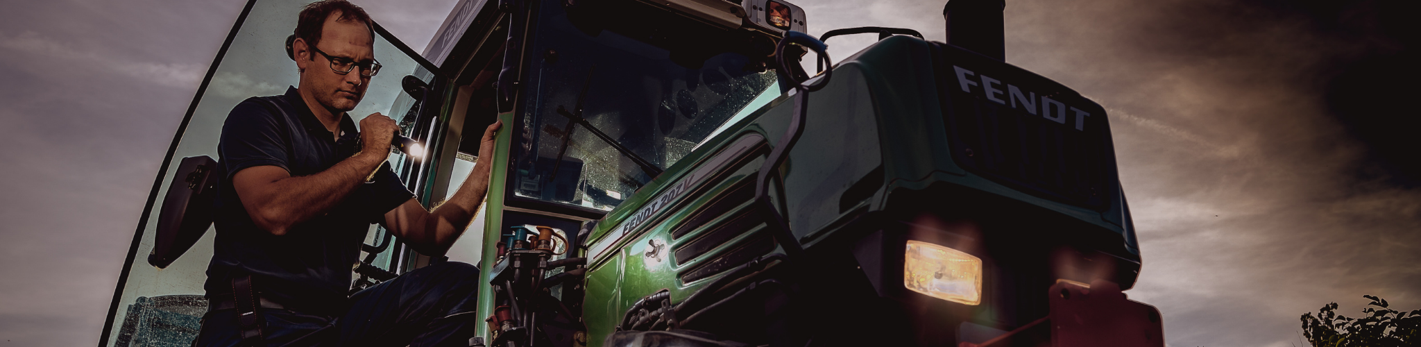 Farm, Work & Task Lighting | Durable Farm Work Lighting Solutions ...